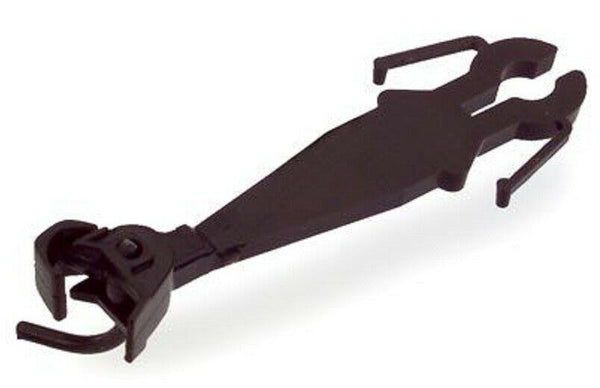 HO Scale McHenry 53 Knuckle Spring Coupler, IHC/Rivarossi 6-Wheel Truc ...